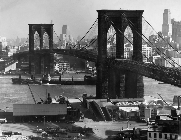 The Brooklyn Bridge As The Ultimate NYC Icon | NYC Walks