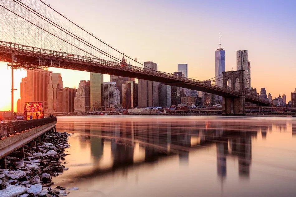 Tripsavvy.com On New Year’s Eve Walk Over The Brooklyn Bridge | NYC Walks